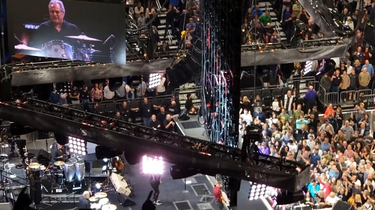 Bruce Springsteen and The E Street Band Tour 2024 - Born To Run - Live ...