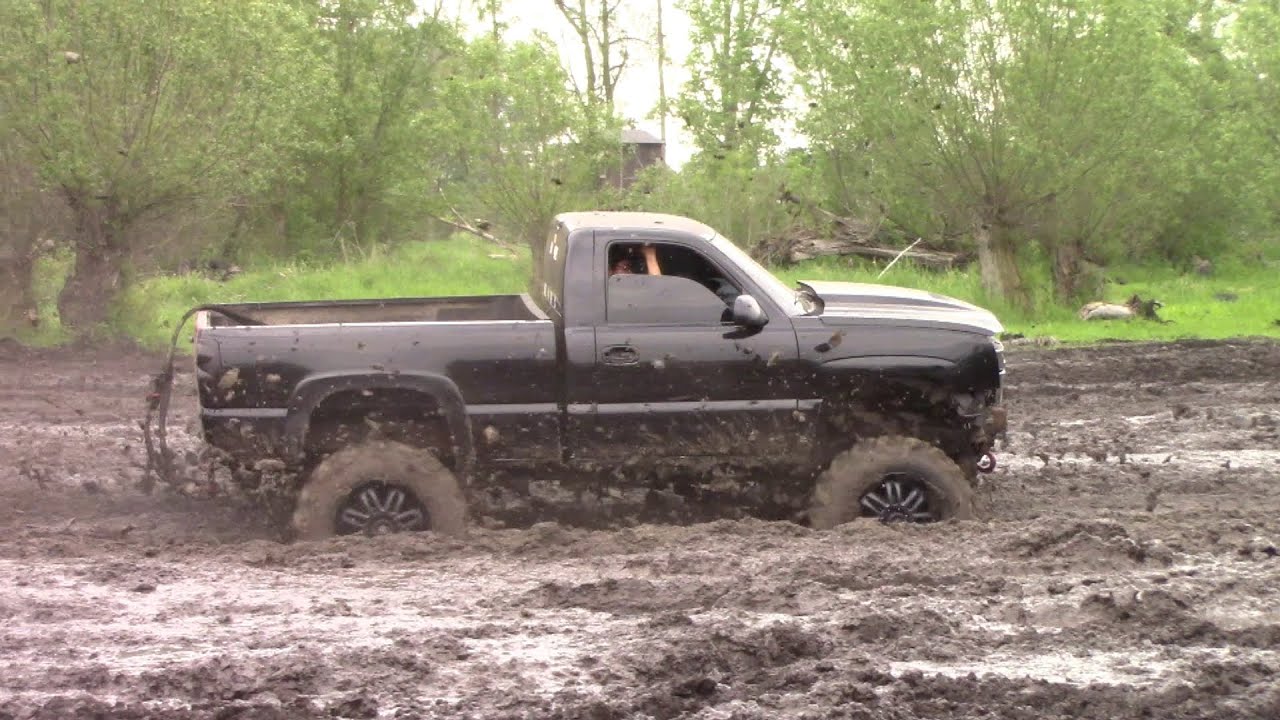 Black Chevy Mudding At Kellenberger's Mud Bog Spring 2016 - YouTube