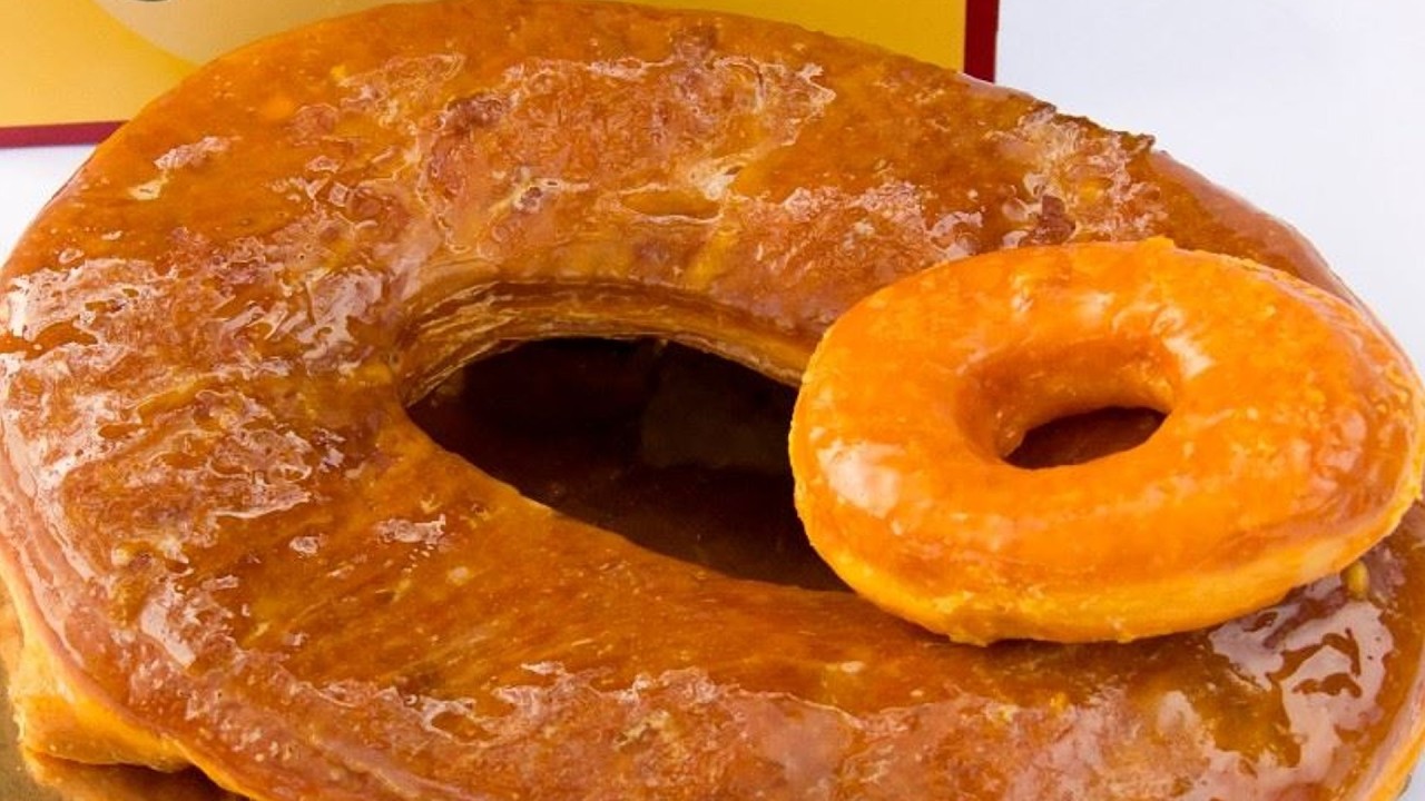 Foods That Are Actually Bigger In Texas - YouTube