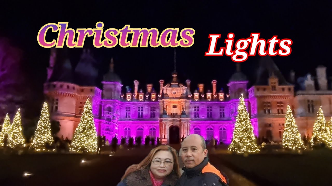 Christmas music and magical light show - YouTube