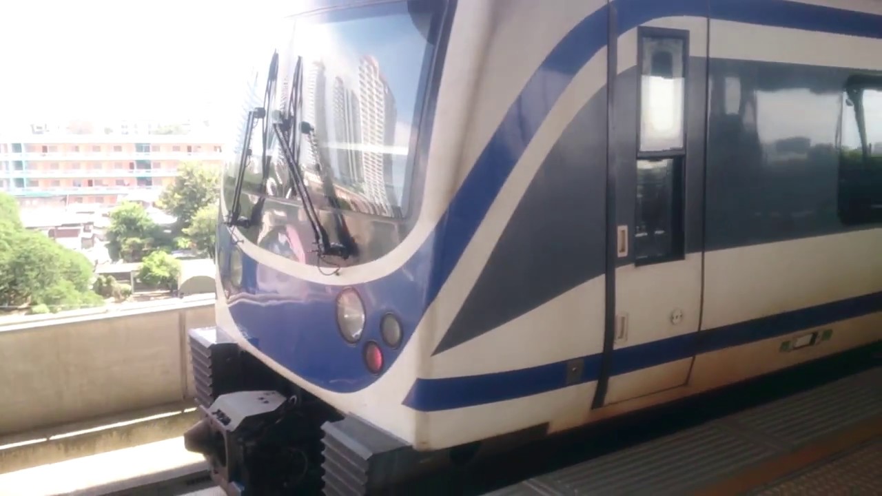 SRT - Airport Rail Link (ARL) at Hua Mak Station - YouTube