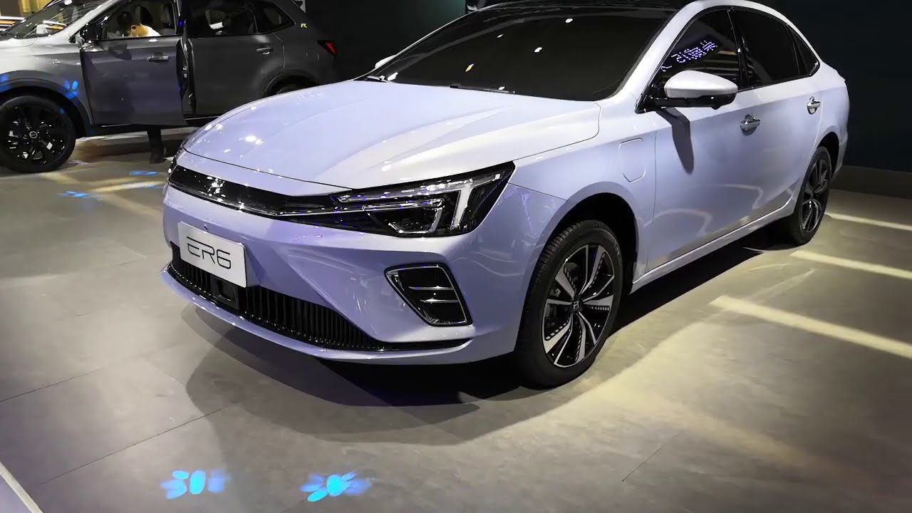 SAIC Roewe R ER6 EV Walkaround (上汽荣威R ER6电动车） - YouTube