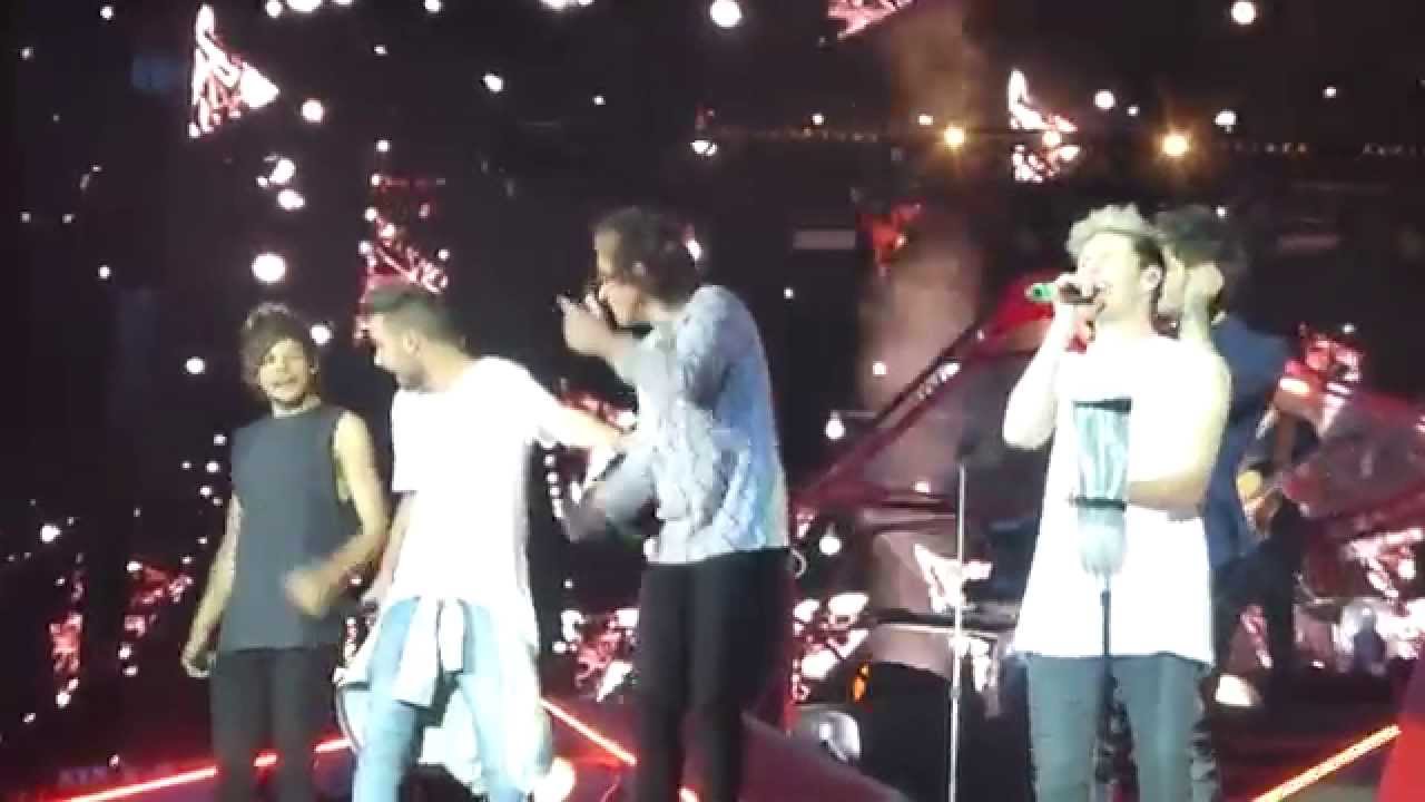 One Direction Wembley Stadium 06/06/14 - Happily - YouTube
