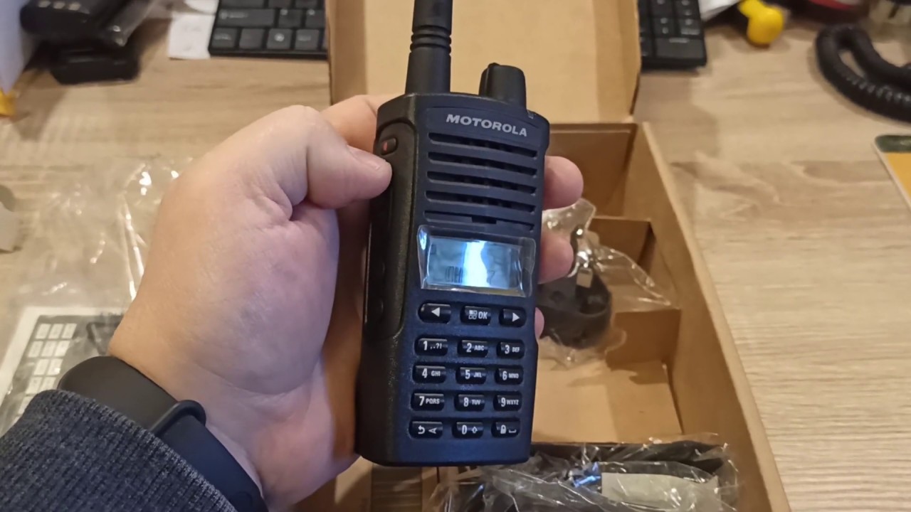 Motorola XT660D Prezentacja Unboxing #hamradio #pmr #walkietalkie # ...