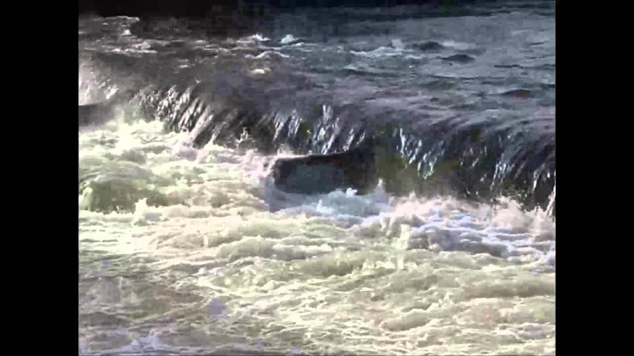 Water Safety on Rivers: Stopper Waves - YouTube