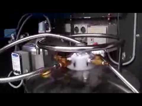 Liquid Nitrogen Venting - YouTube