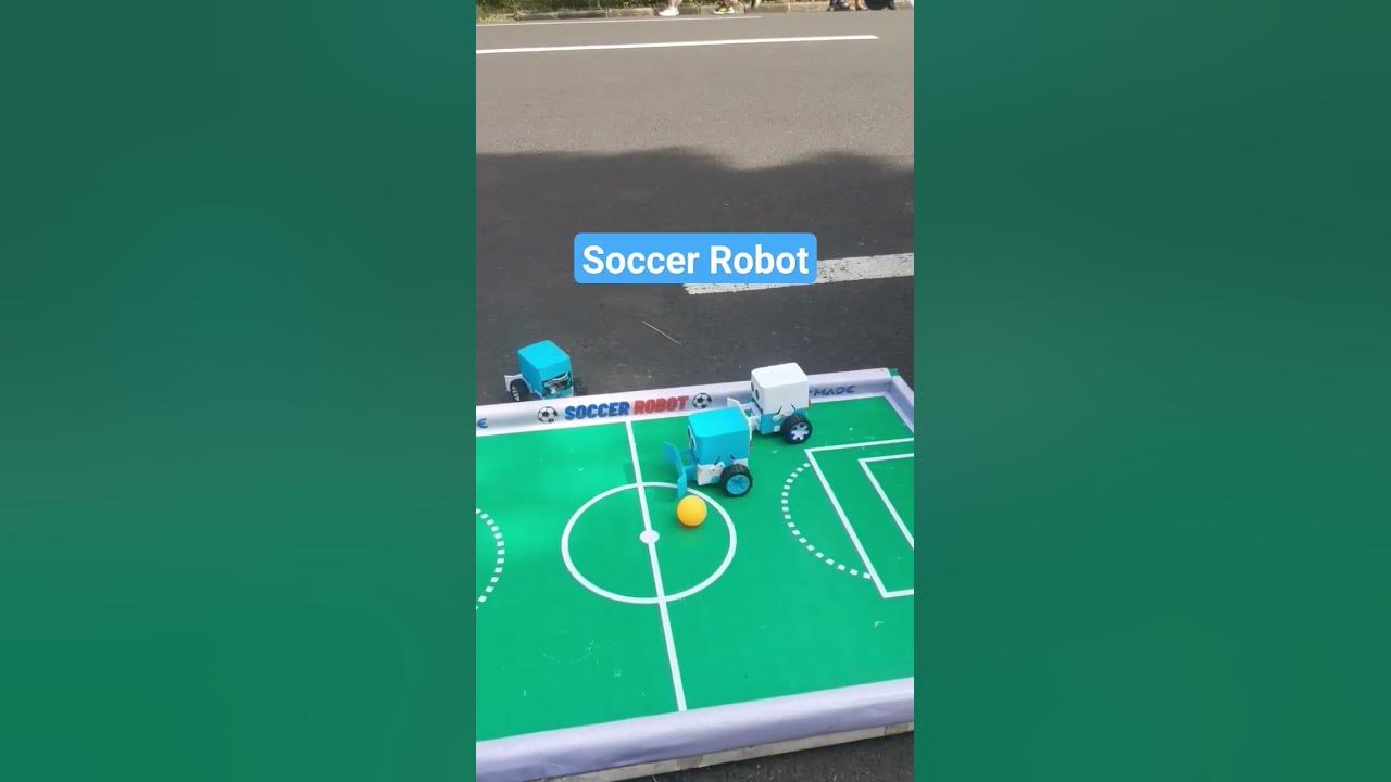 Soccer Robot #robotic #arduinorobot #arduino - YouTube