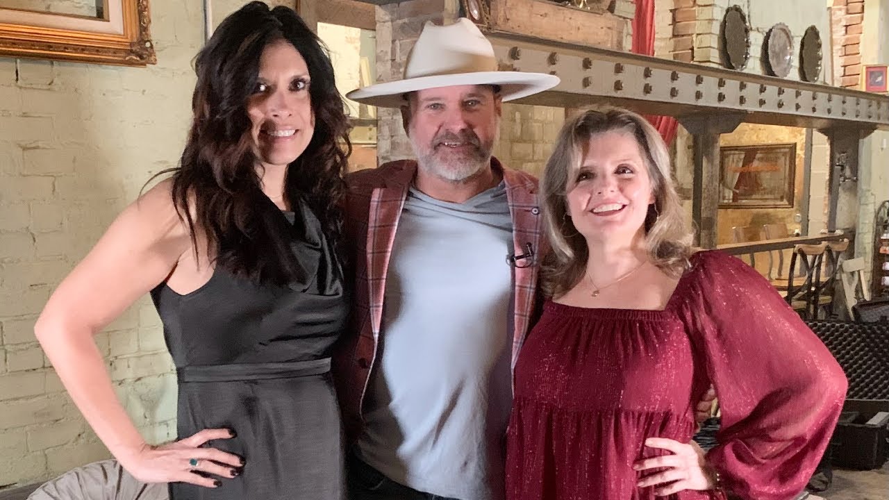 Haircolor Confessional "Rob Redwine, Singer & Songwriter" S1E1 - YouTube