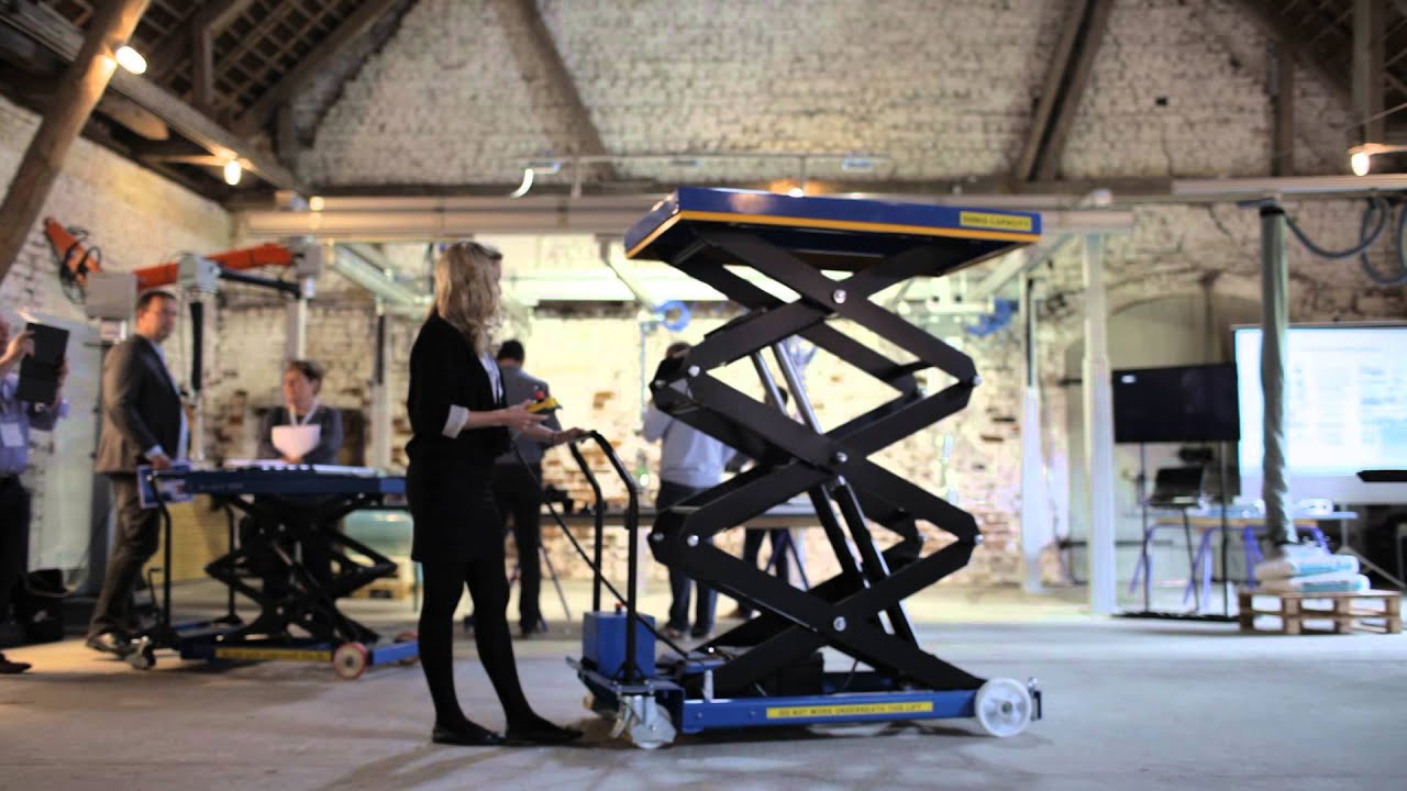 Mobile Triple Scissor Lift - YouTube