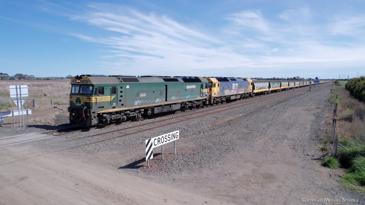 7732V Pacific National Grain Train With G520 & BL27 (14/9/2022 ...