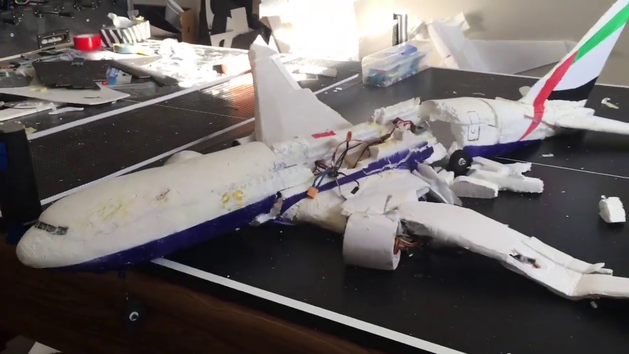 Boeing 777X Plane Crash! 2019 - YouTube