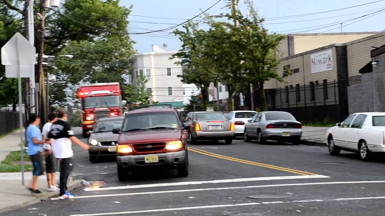 Newark, Rescue 1 Responding - YouTube
