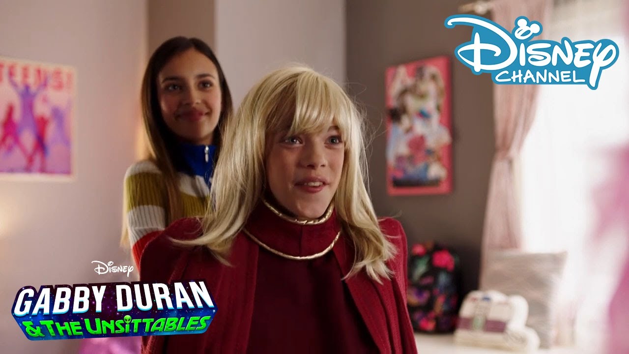 Gabby Duran | Alien Makeover | Disney Channel BE - YouTube