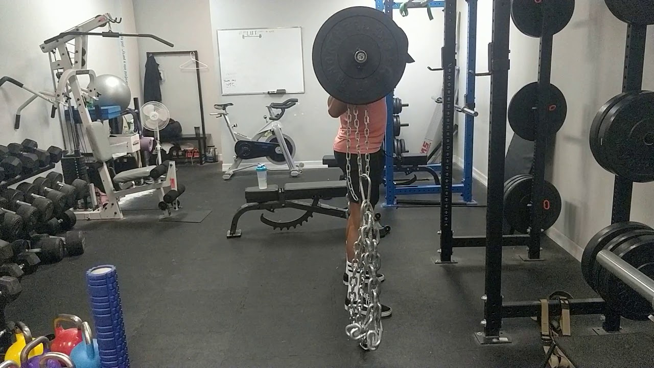 Back Squat with Chains - YouTube