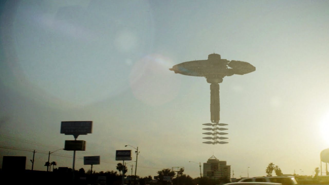 Spaceship over McAllen - YouTube
