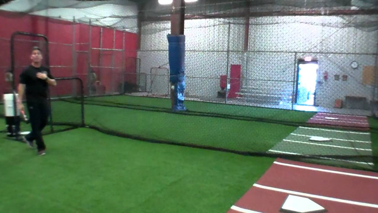 How To Throw A Good Baseball Toss - The Baseball Barn - YouTube