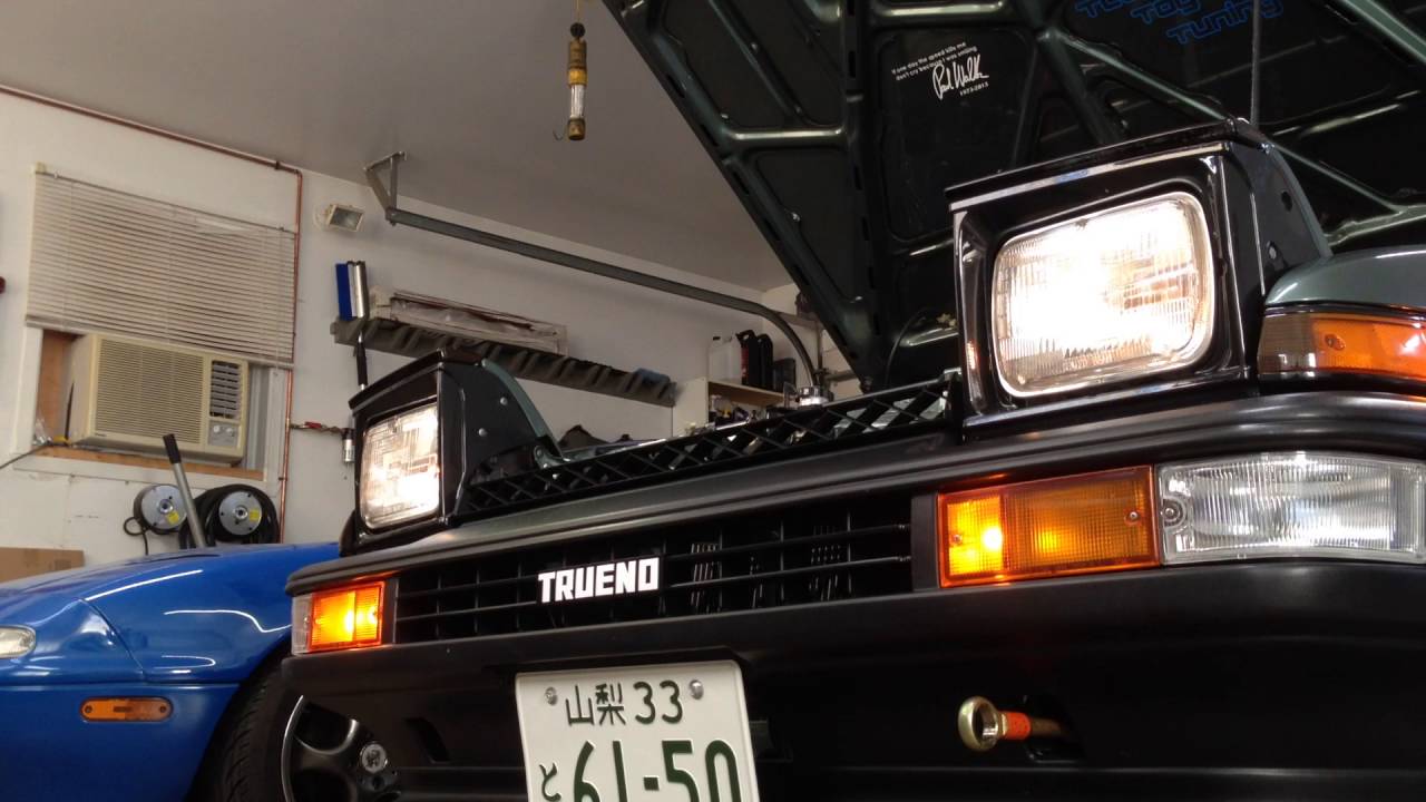 USDM AE86 With Correct JDM kouki Bumper Light Operation - YouTube