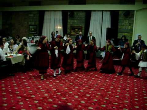 Ζουζουλη Ετησιος Χορος 2009 μερος 4 - YouTube