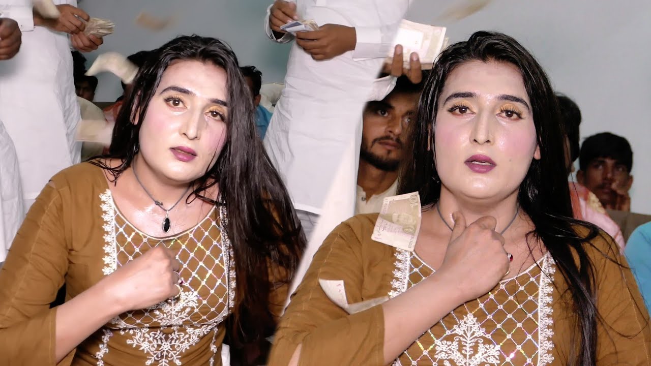 Sohna Chola Madam Nagina Balouch NEW Dance performance Ehsan studio Jhw - YouTube