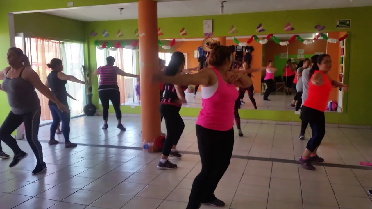Zumba con Brenda!! - YouTube
