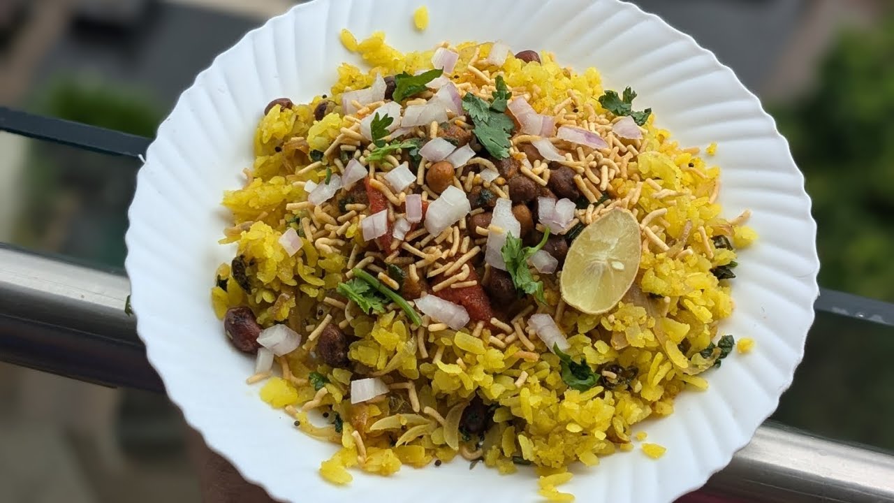 Easy Poha recipe | Nagpuri Tarri Poha | Saoji Tarri Poha in 20 Min ...