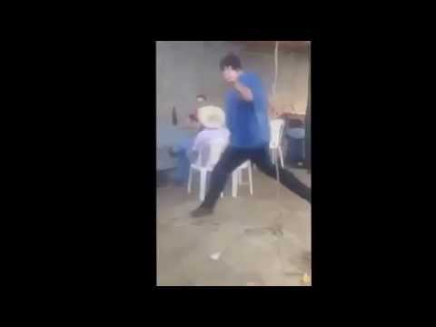 O que rola no whatsapp - chute a cadeira e o bêbado cairá kkkkk