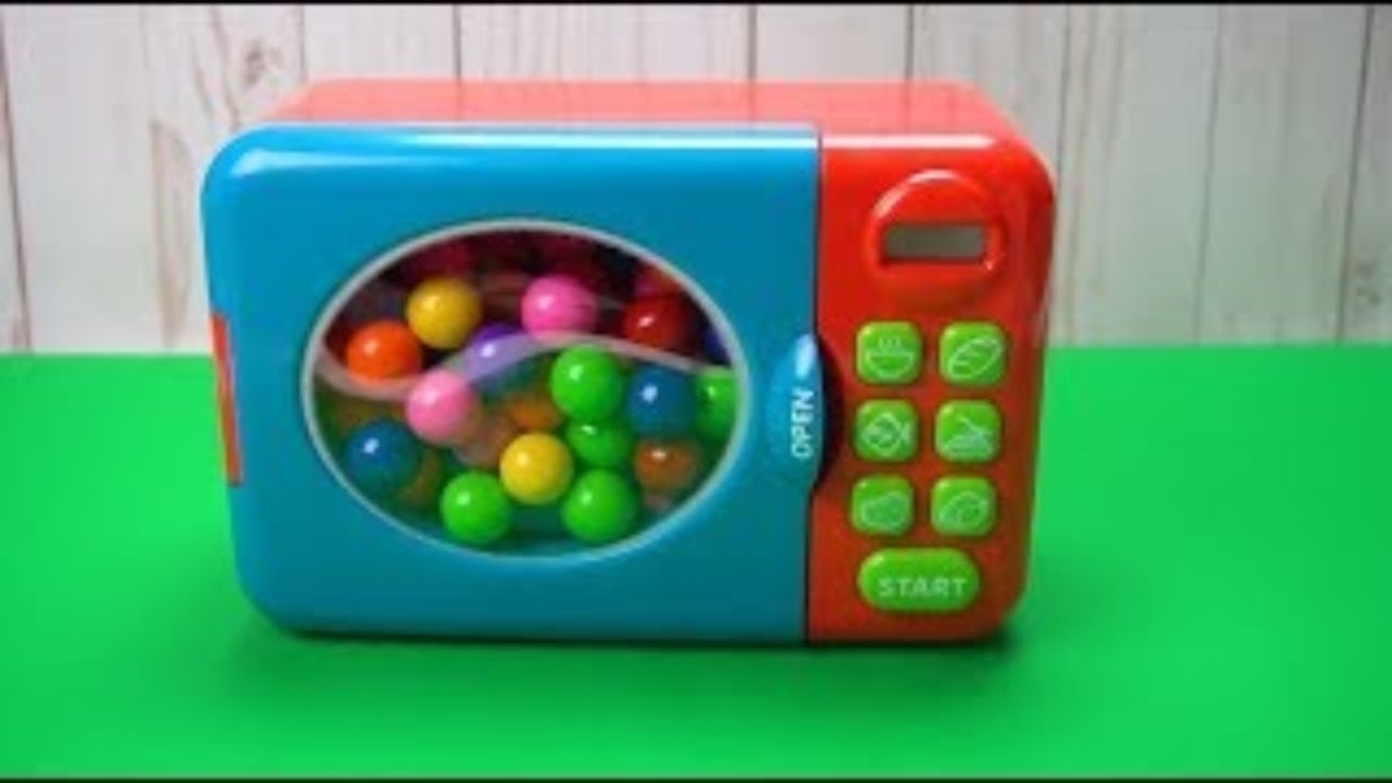 Learn Colors with Gumballs using a Magic Microwave, Surprise Toy - YouTube