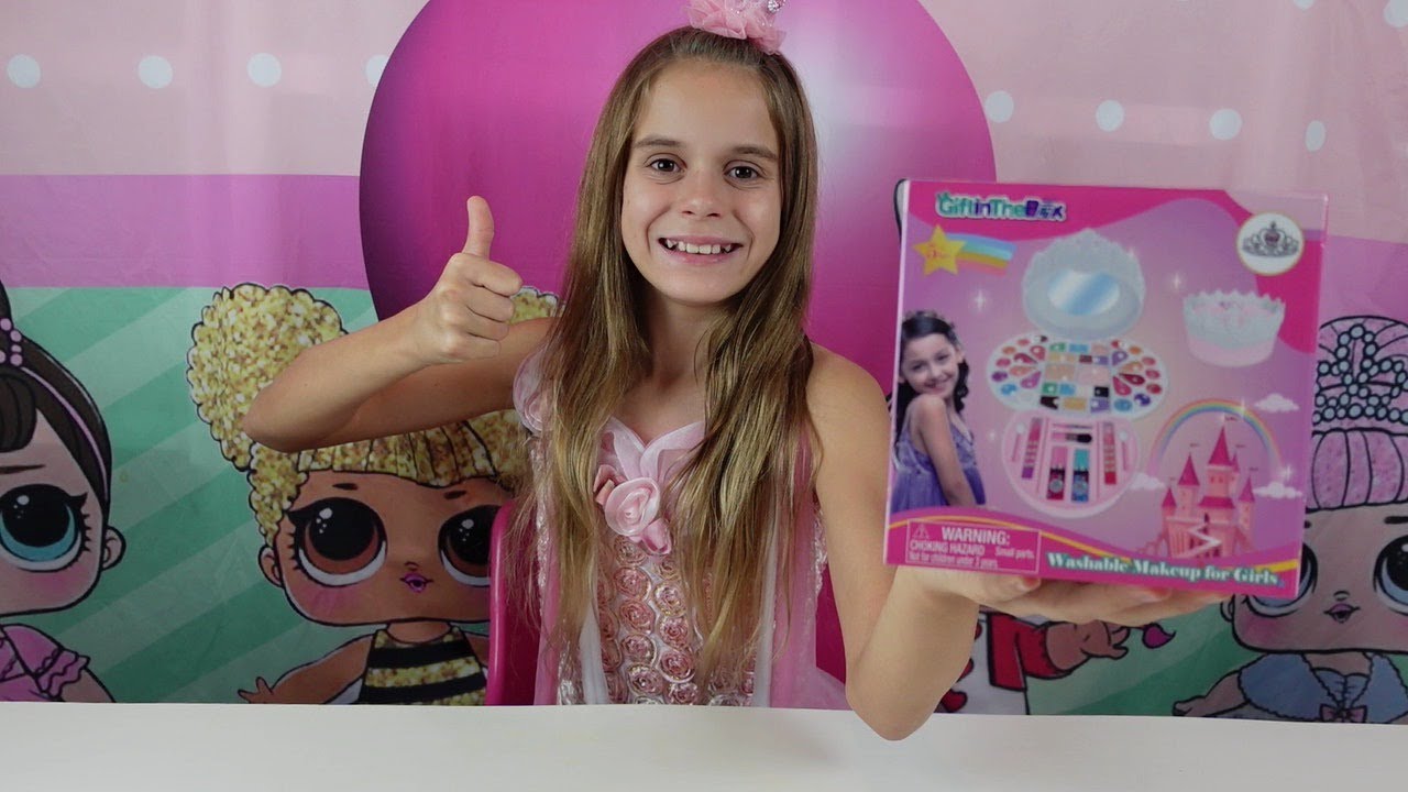 GiftInTheBox Washable Real Kids Makeup Kit for Girls w Princess Crown ...