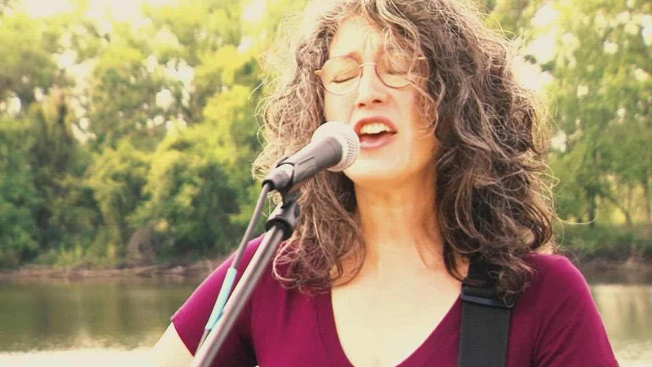 Artist Spotlight: Jodi Stanfield - YouTube