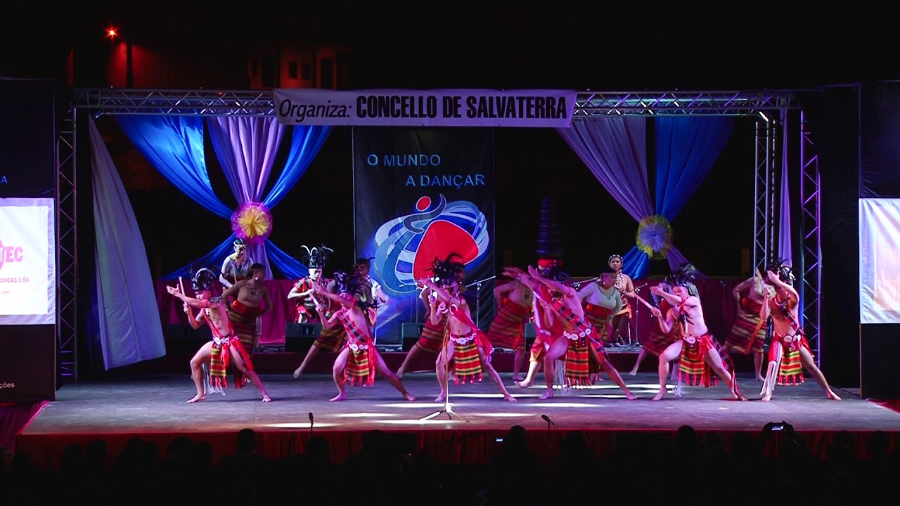 Filipino folk dance: Bumayah & Elelay - YouTube