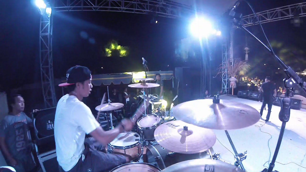 4wD Band Bali Rakyat Cerik / Edix - YouTube