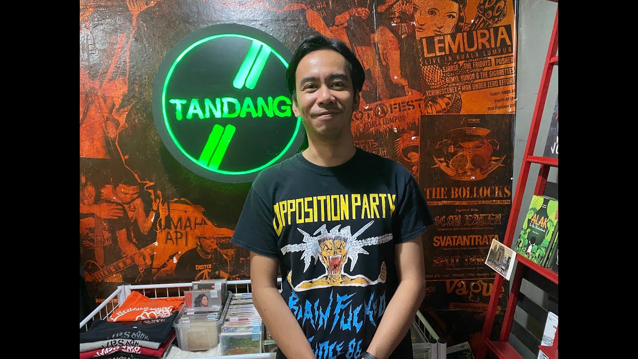 Malaysia Muzik Shop 101 - Tandang Record Store. - YouTube
