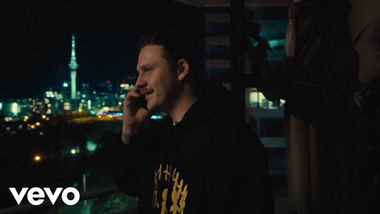 Mackenzy Mackay - Postcards (Official Video) - YouTube