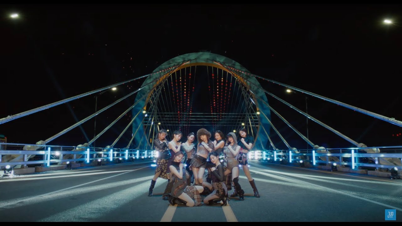 TWICE “ONE SPARK” Performance Video #TWICE #WithYOUth ️‍🔥#ONESPARK💥 ...