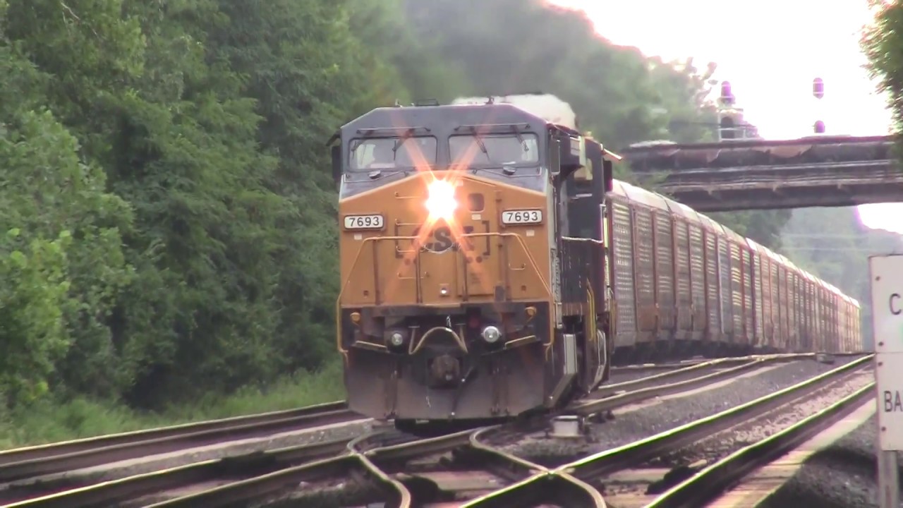 CW40-8 leads Q235 - YouTube