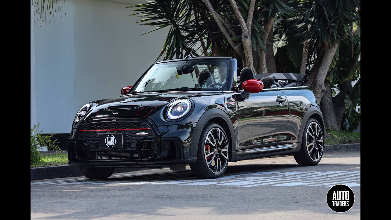 Mini Cabrio John Cooper Works - YouTube