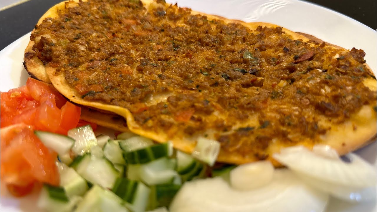 My Kurdish friend invited me to eat this very delicious bread called ...