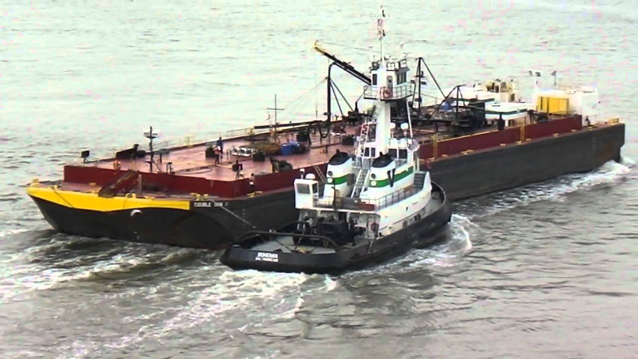 RC Tug Boats And Barges