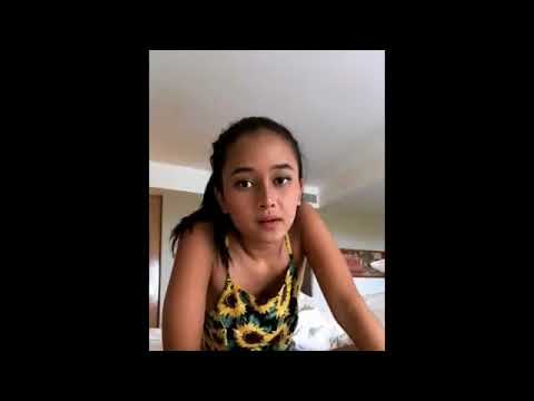 Mutia Ayu Hot