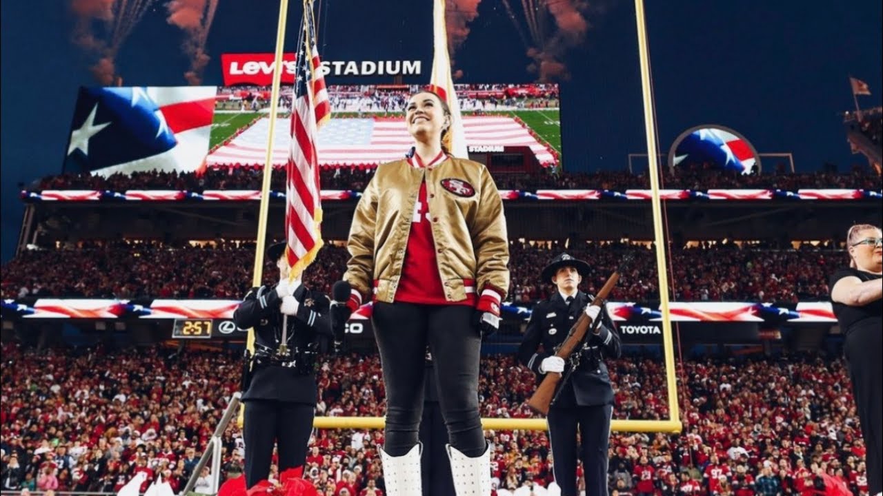 Kristen Brown Sings National Anthem at Levi's Stadium for SF 49ers ...