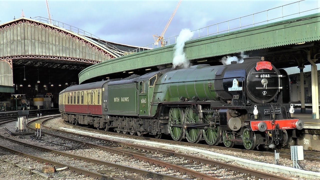 60163 'Tornado' Hauling The Christmas Bath & Bristol Express At BTM ...