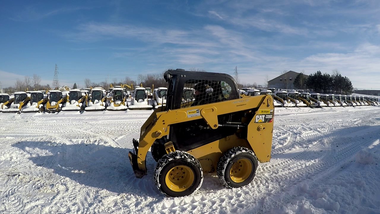 2015 CAT 226D SKID STEER - YouTube