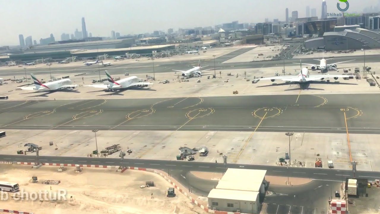 Calicut to Dubai | CCJ Takeoff DXB Landing... - YouTube