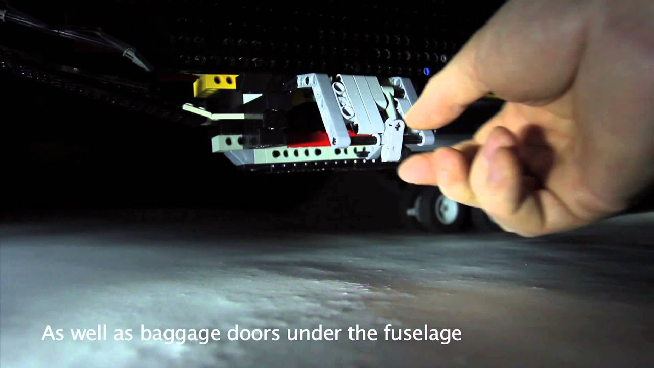 Lego 767 cargo - YouTube
