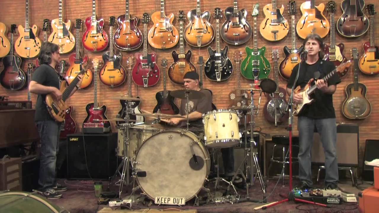 iouri ionidi Choochi Coochi - YouTube