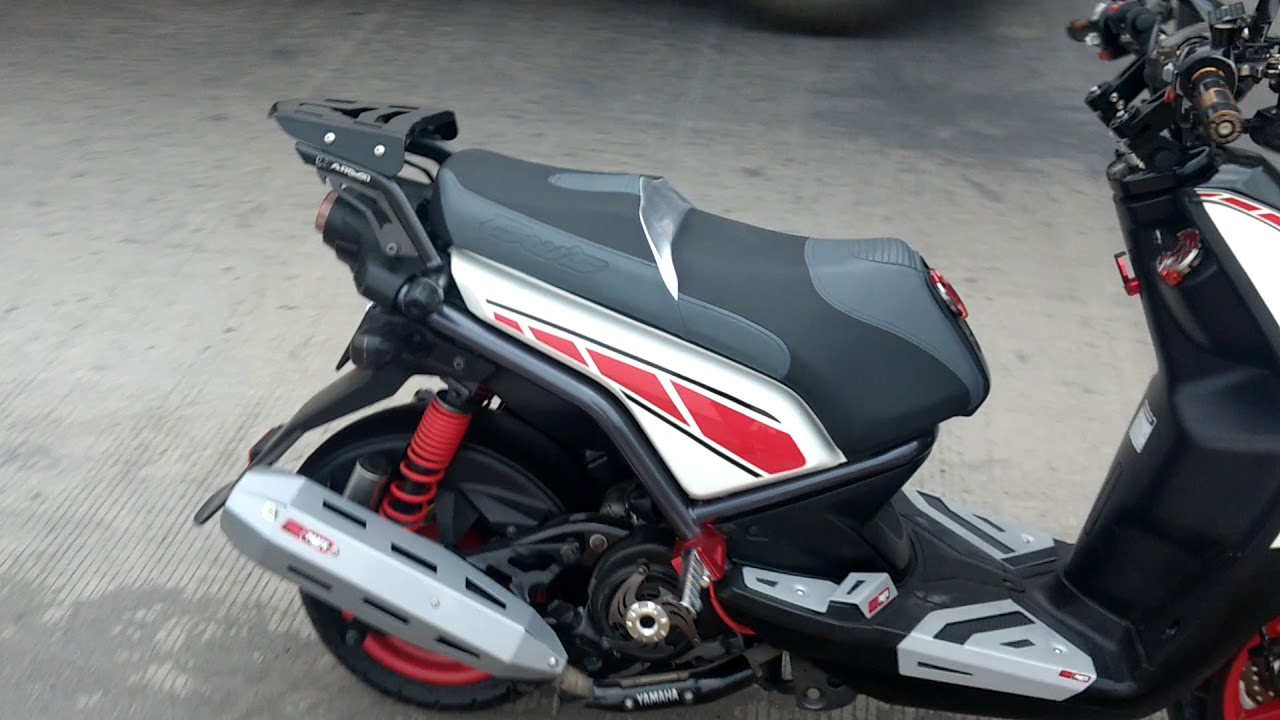 Bws 125 motard 2013 varios extras muy cuidada - YouTube