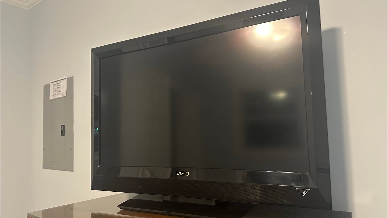 VIZIO E320VL Television Set - YouTube