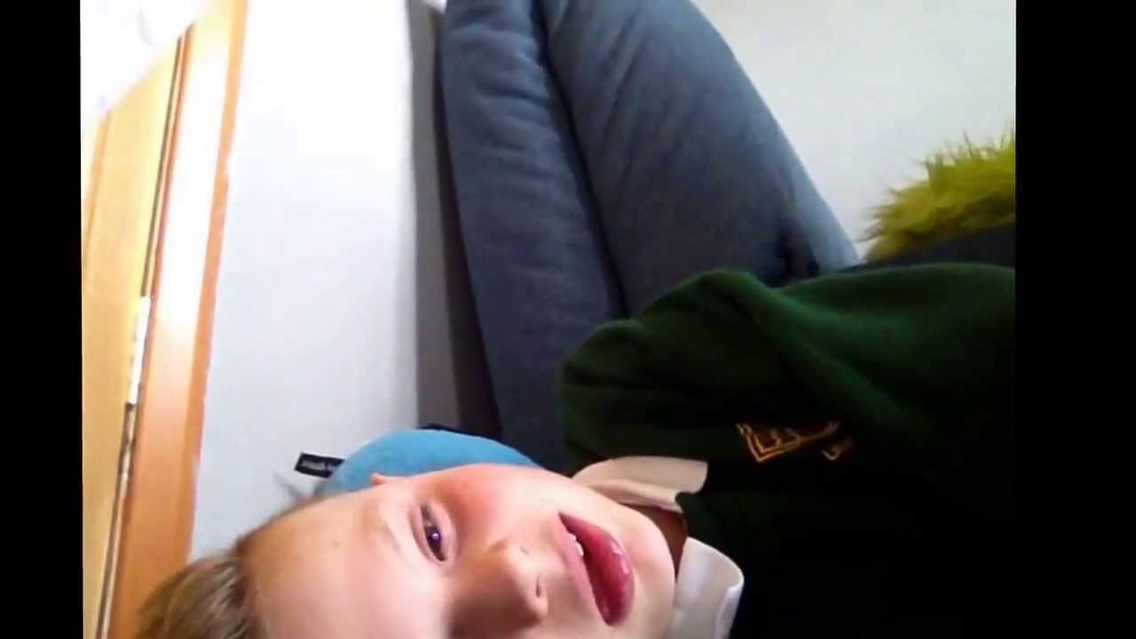HOW TO LOOK DEAD - YouTube