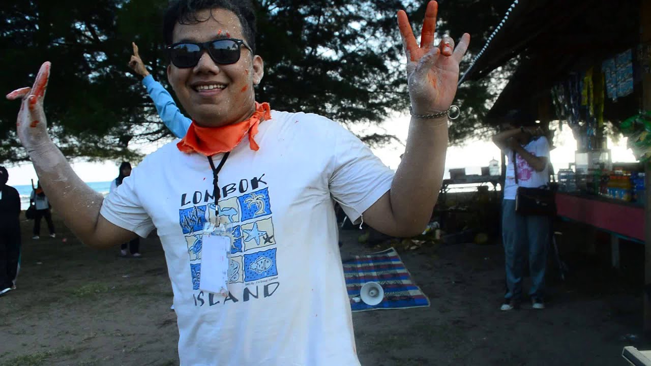 FPP UNP COLLOR RUN - YouTube