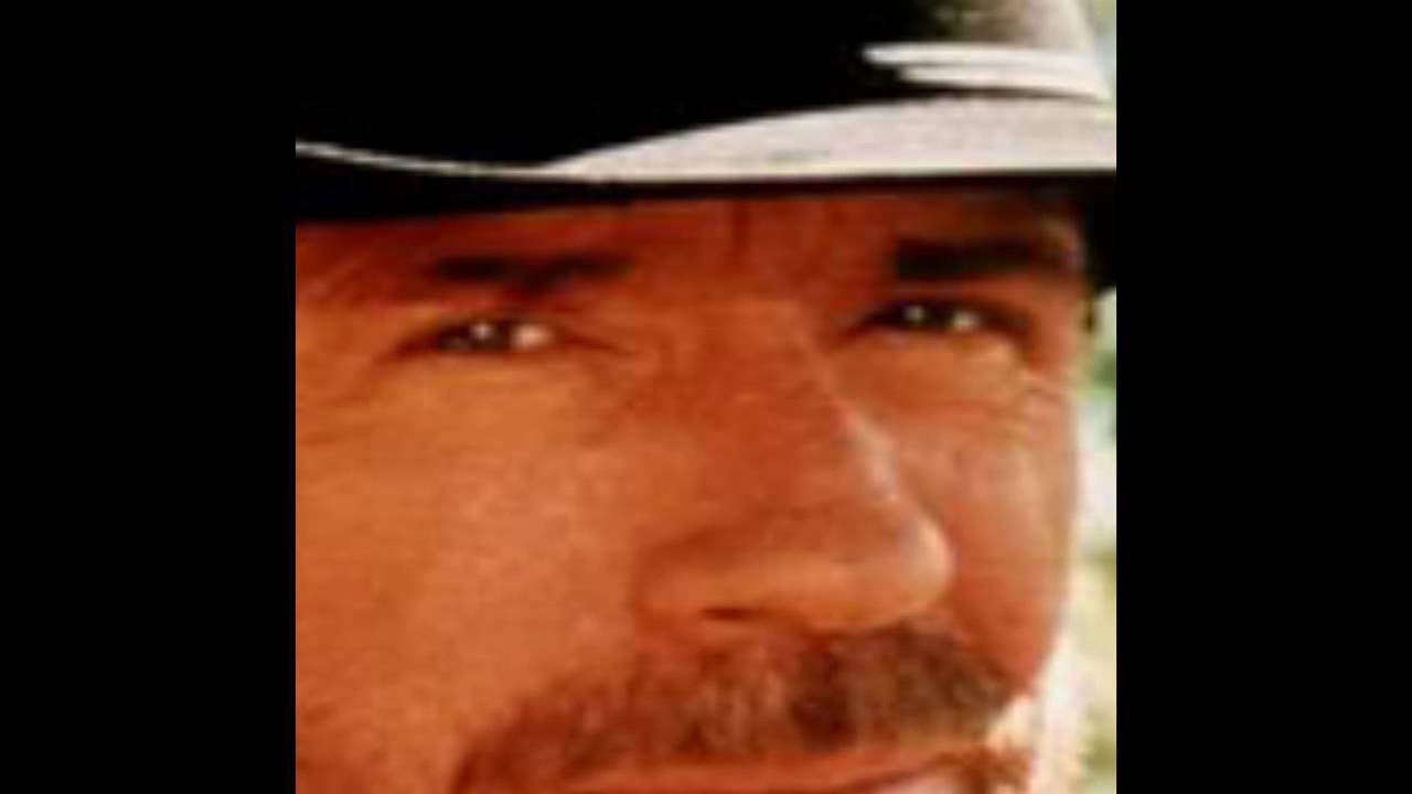 THE MOST EPIC CHUCK NORRIS STARE EVER!!! - YouTube